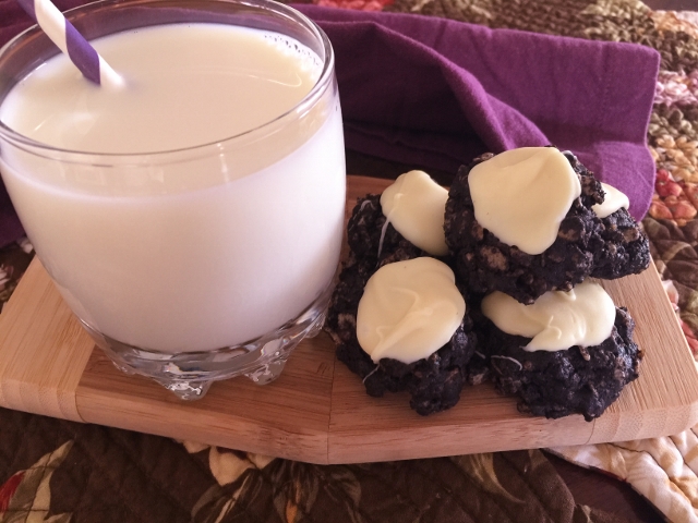 Inside Out Oreo Krispies 074 (640x480) - Live. Love. Laugh. Food.