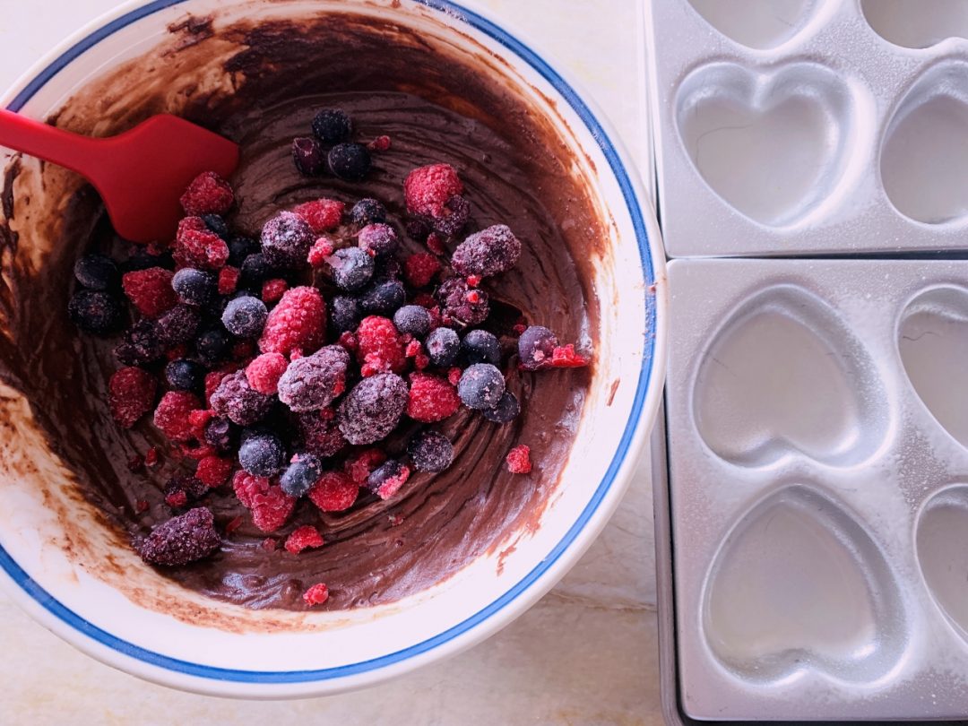 Chocolate-Berry Snack Cakes - Recipe! - Live. Love. Laugh. Food.