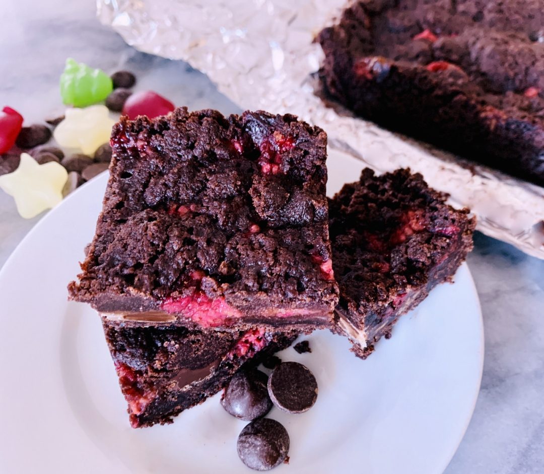 Crunchy Dark Chocolate Raspberry Bars - Recipe! - Live. Love. Laugh. Food.